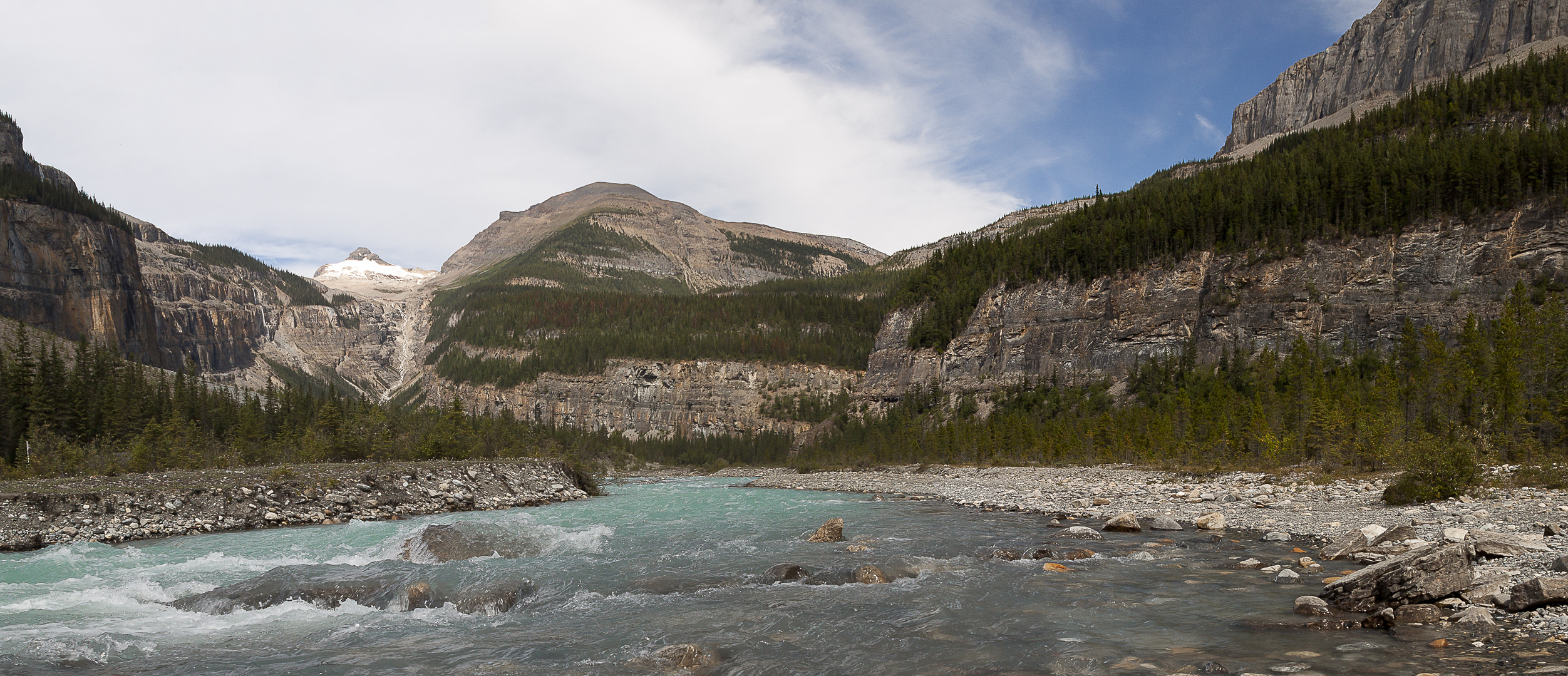 Mount Robson Provincial Park - Valley of a Thousand Falls Foto & Bild ...