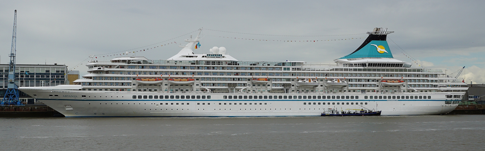 MS Artania in Bremerhaven Foto & Bild | schiffe und seewege ...