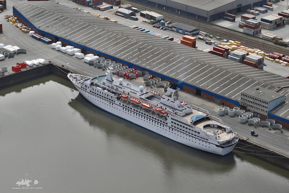 MS Astor im Luftbild Foto & Bild | world, deutschland, bremen Bilder ...