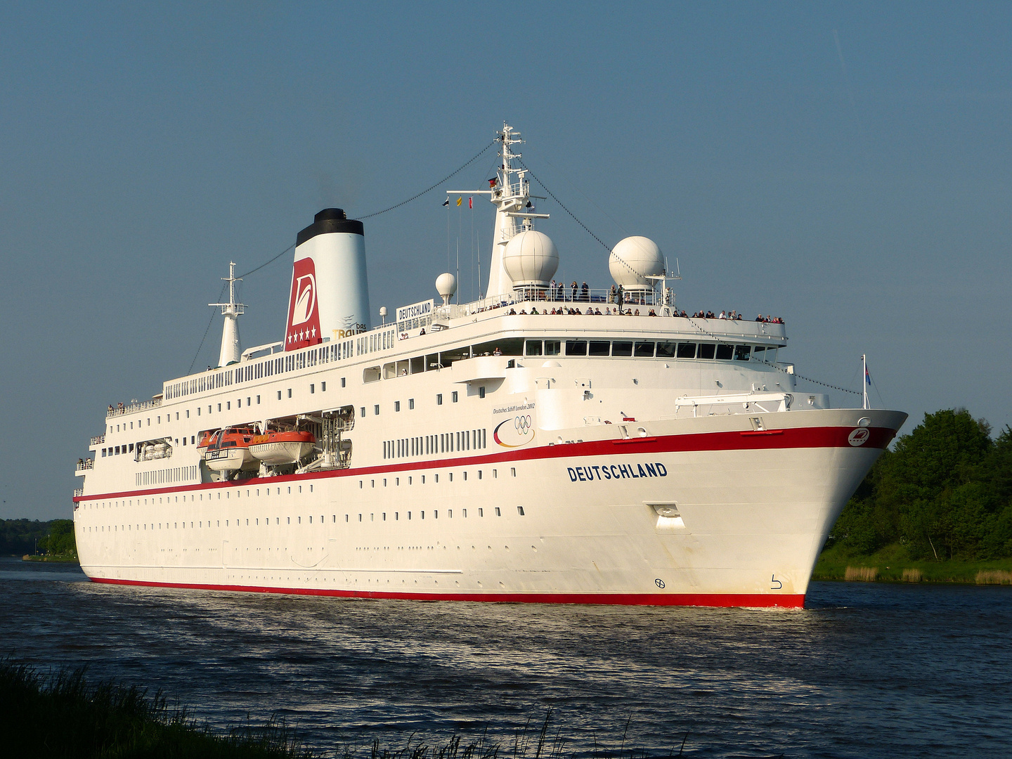 MS DEUTSCHLAND Foto & Bild | schiffe und seewege, motorschiffe ...