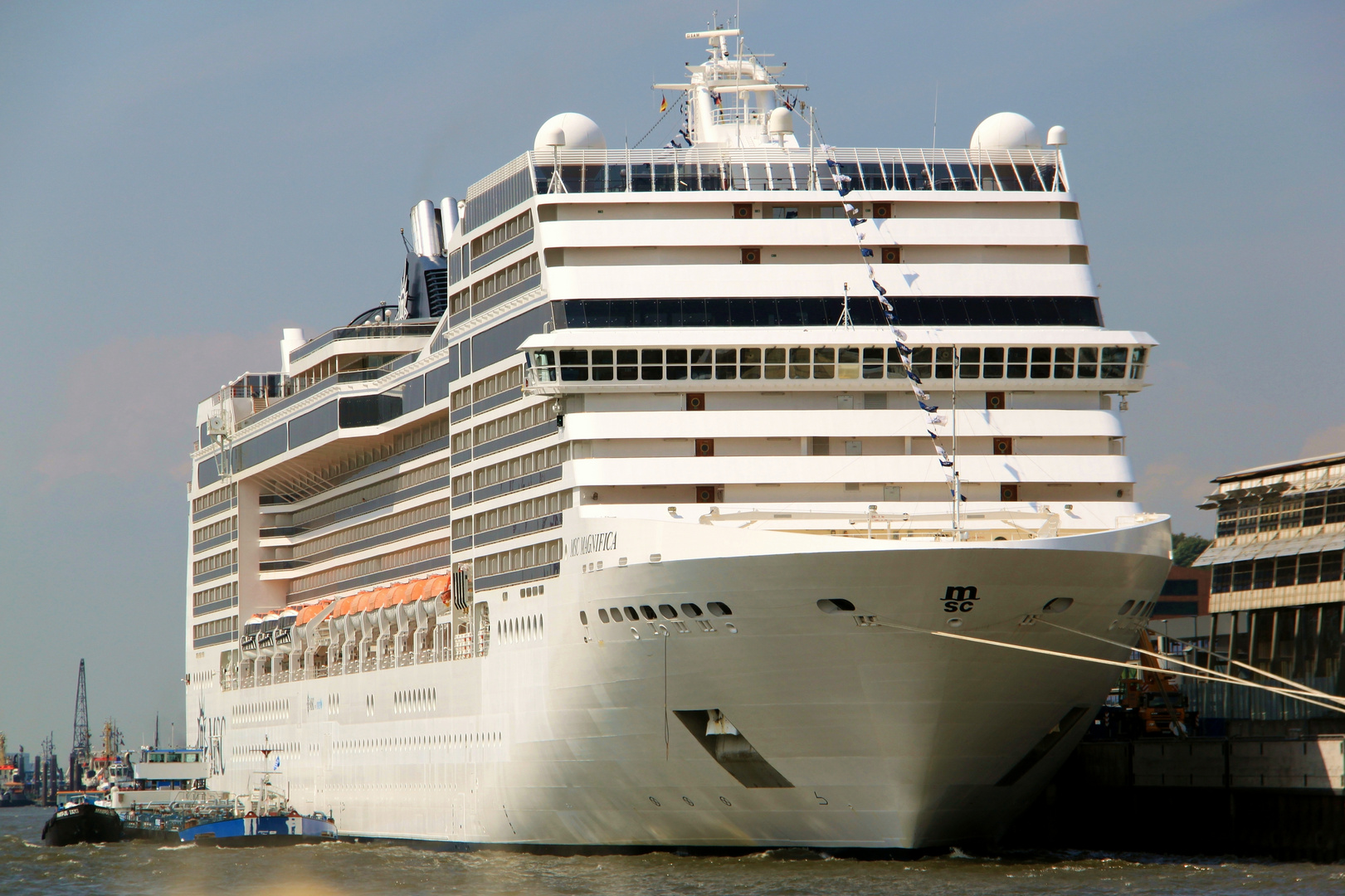 MSC Magnifica Foto & Bild | schiffe und seewege, motorschiffe ...