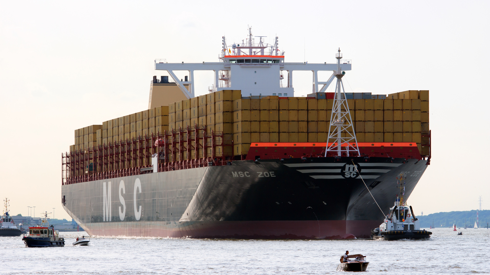 MSC Zoe Foto & Bild | schiffe und seewege, motorschiffe ...