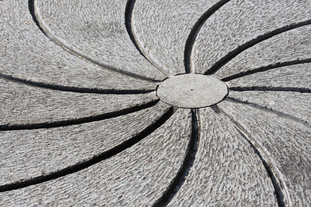 Mühlstein Foto & Bild | abstraktes, formen, motive Bilder auf fotocommunity