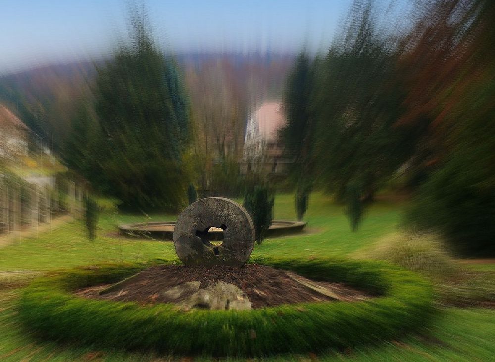 Mühlstein Foto & Bild | spezial, digiart, motive Bilder auf fotocommunity