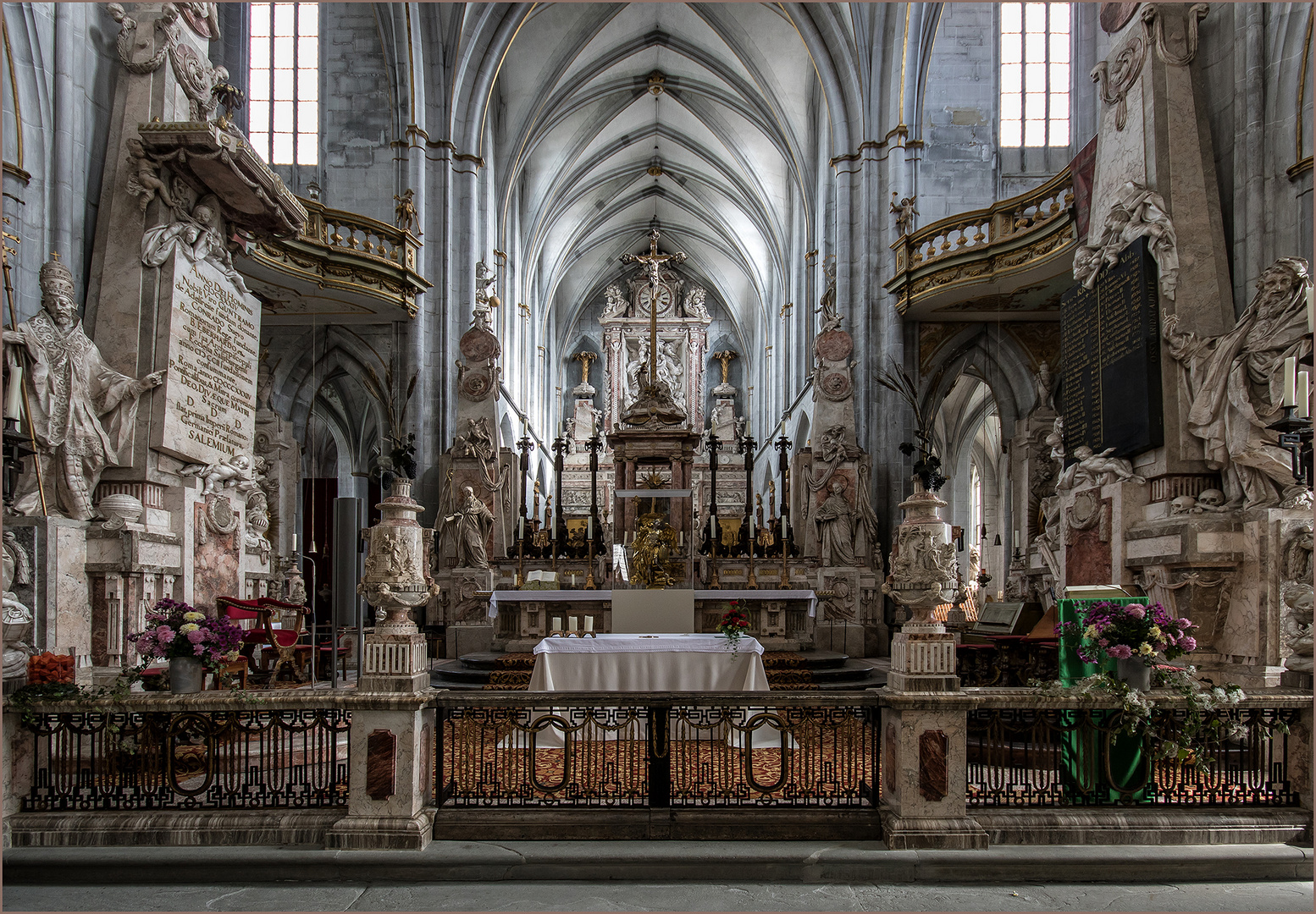 MÜNSTER SALEM-HOCHALTAR. Foto & Bild | architektur, sakralbauten, innenansichten kirchen Bilder ...