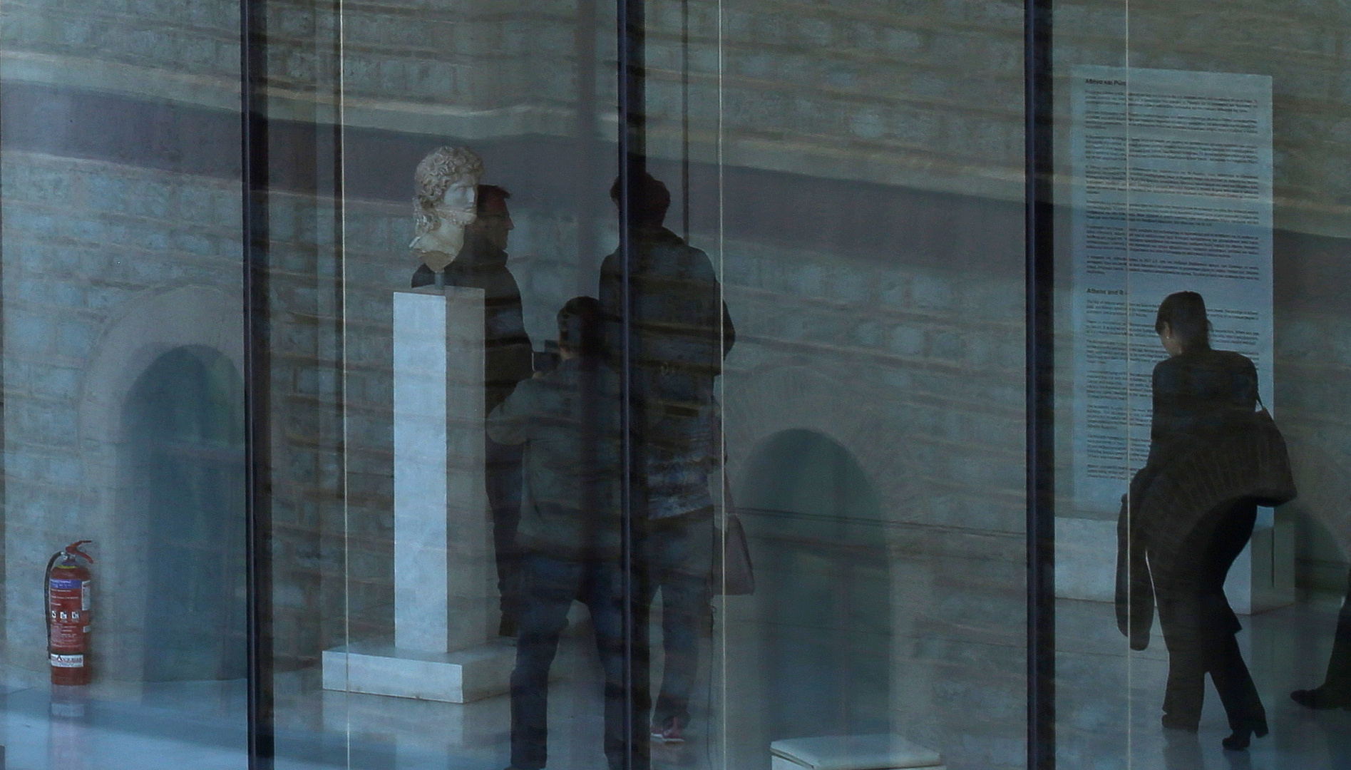 Museumsbesucher Foto & Bild | street, world, dokumentation Bilder auf ...