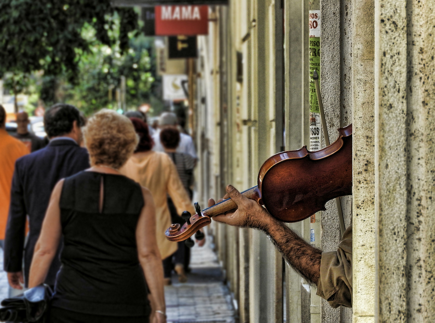 Música en la calle. Imagen & Foto | ciudades, ciudad, calle Fotos de ...