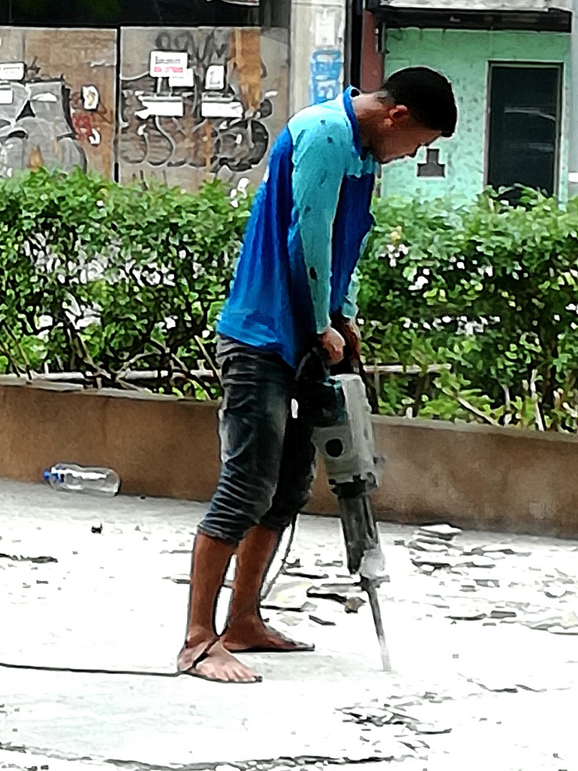 mutig Foto & Bild | menschen, handwerker, menschen bei der arbeit ...