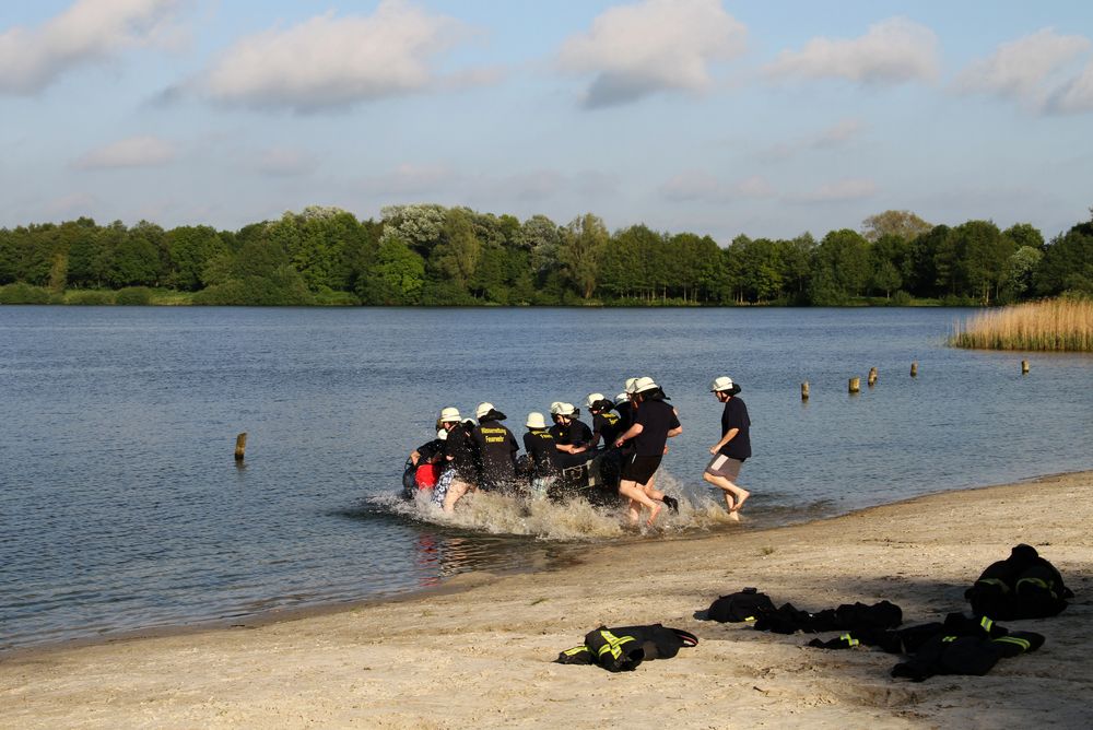 Mutig ... Mutig ... 4 bis 8 Grad ... Foto & Bild | erwachsene menschen ...