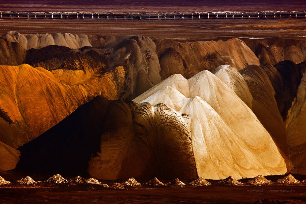 Mutter Erde Foto & Bild | industrie und technik, bergbau, tagebau ...