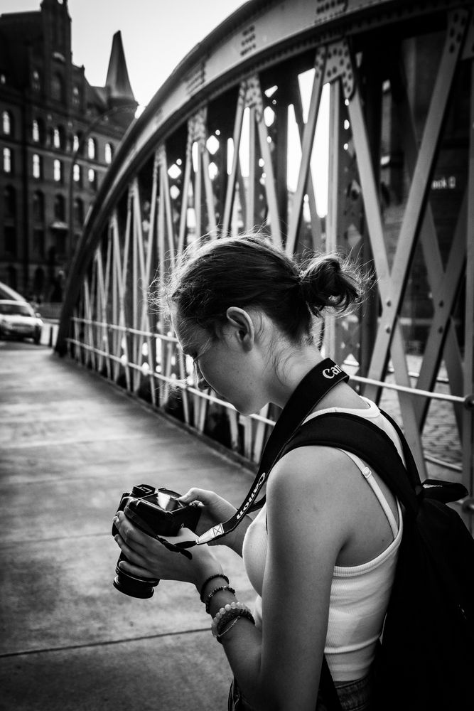 Mutter Tochter in Hamburg City Foto & Bild | streetfotografie mit menschen, street: spontane ...