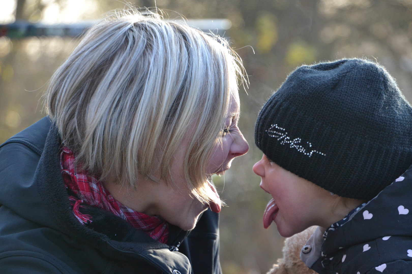 Mutter und Tochter Foto & Bild | archiv, a r c h i v aktuell ...