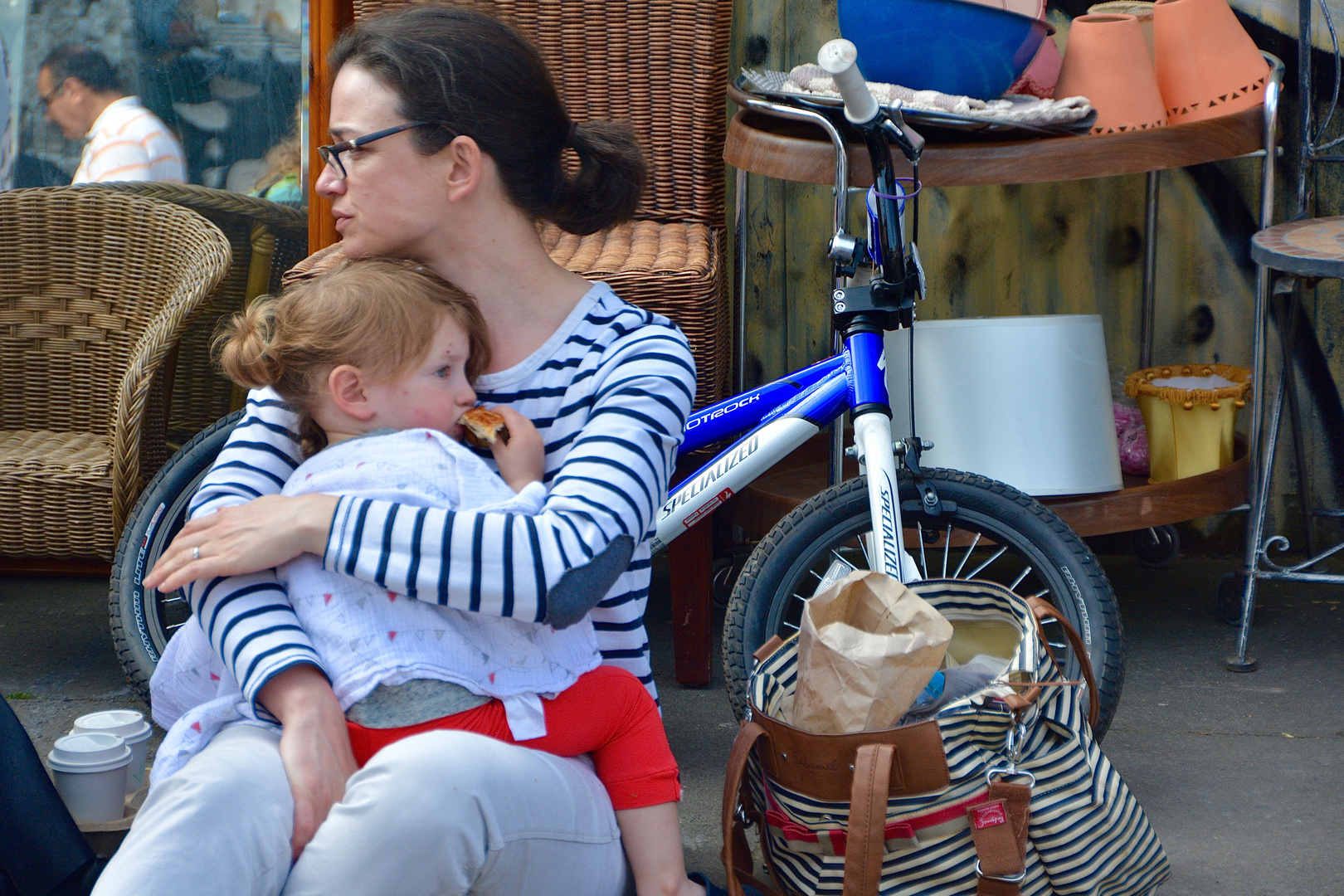 Mutterliebe Foto & Bild | street, dokumentation, outdoor Bilder auf ...