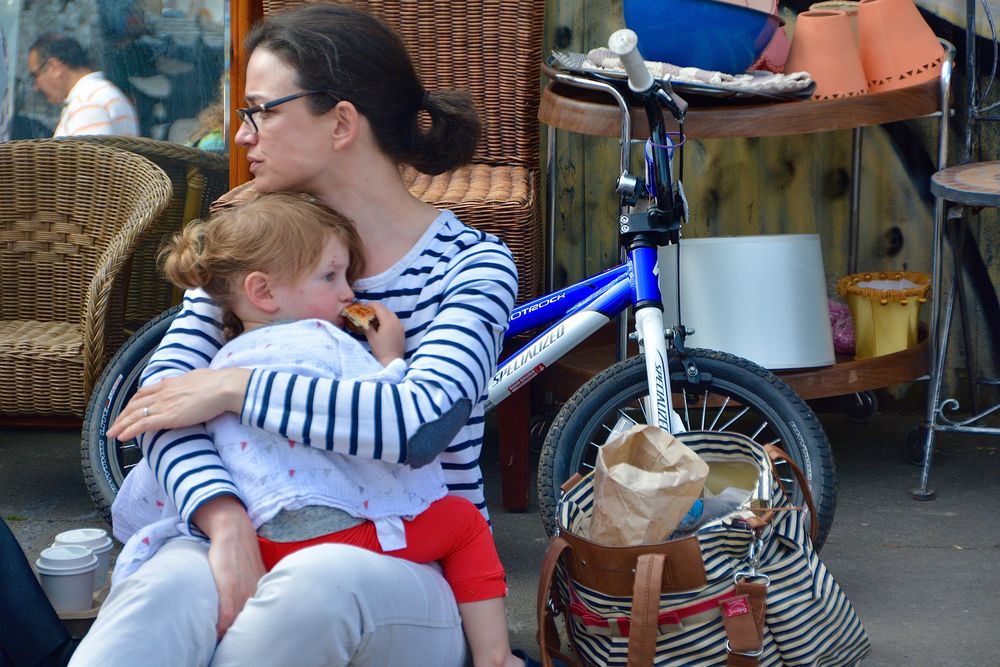 Mutterliebe Foto & Bild | street, dokumentation, outdoor Bilder auf ...