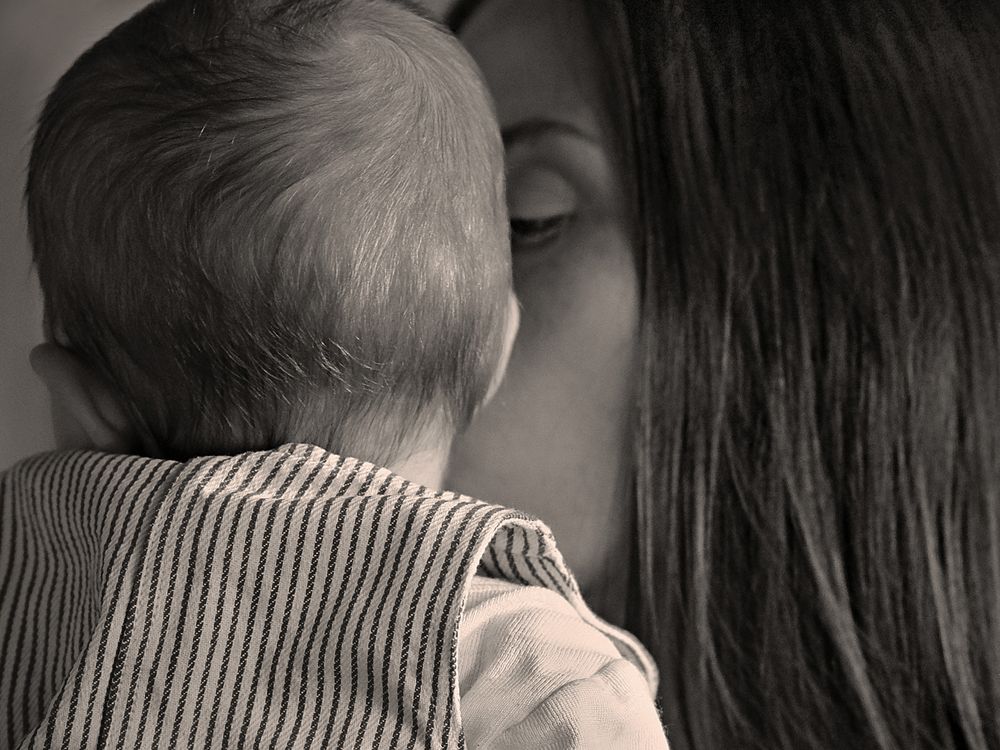 Mutterliebe Foto & Bild | kinder, portraits, fotokunst Bilder auf ...