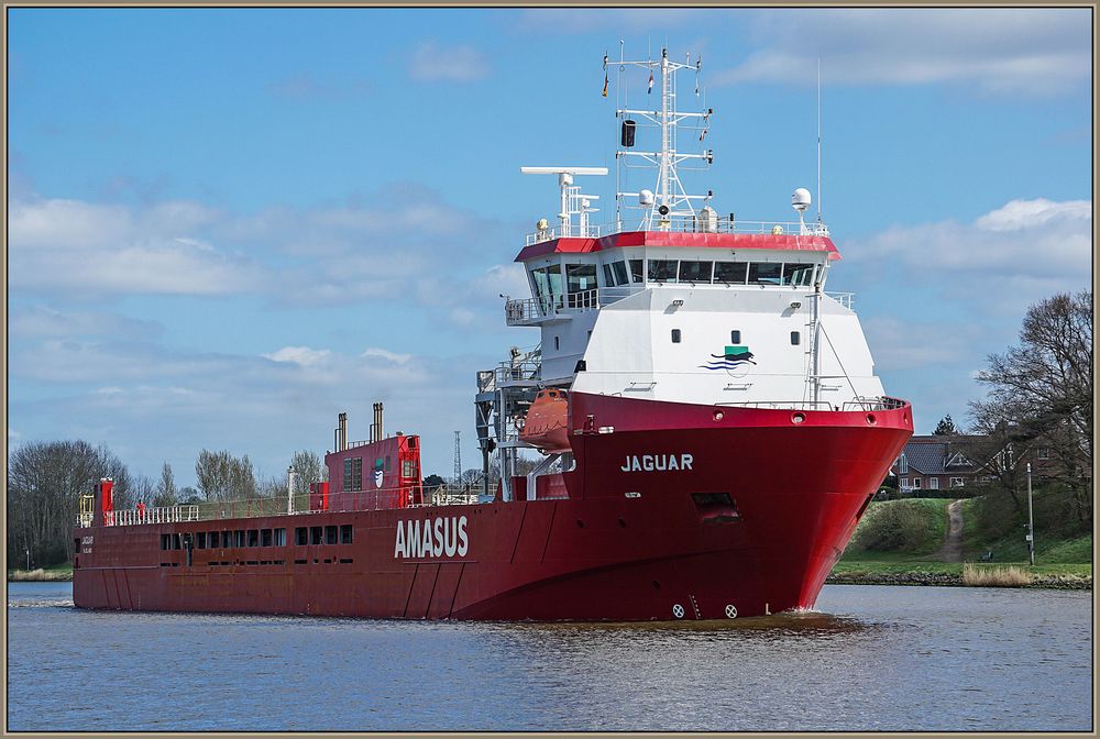 MV " JAGUAR " Foto & Bild | industrie, verkehr, fahrzeuge Bilder auf ...