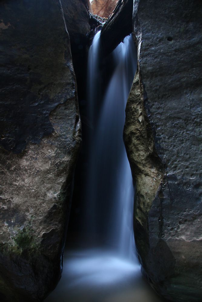 Mystic waterfall Foto & Bild | world, natur, landschaft Bilder auf ...