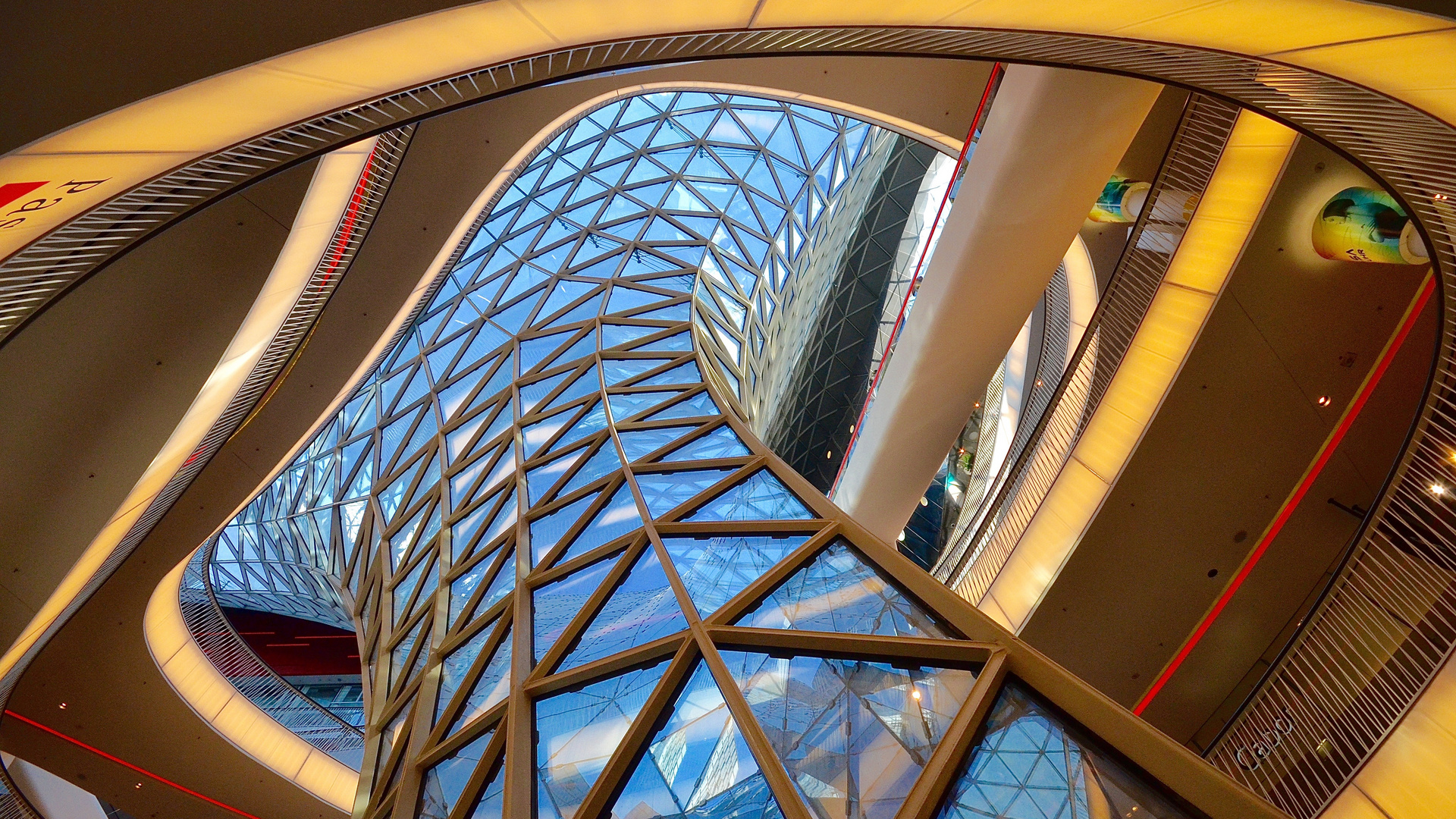 Myzeil in 16/9 aus 2015 Foto & Bild | frankfurt, europa, innenaufnahme ...
