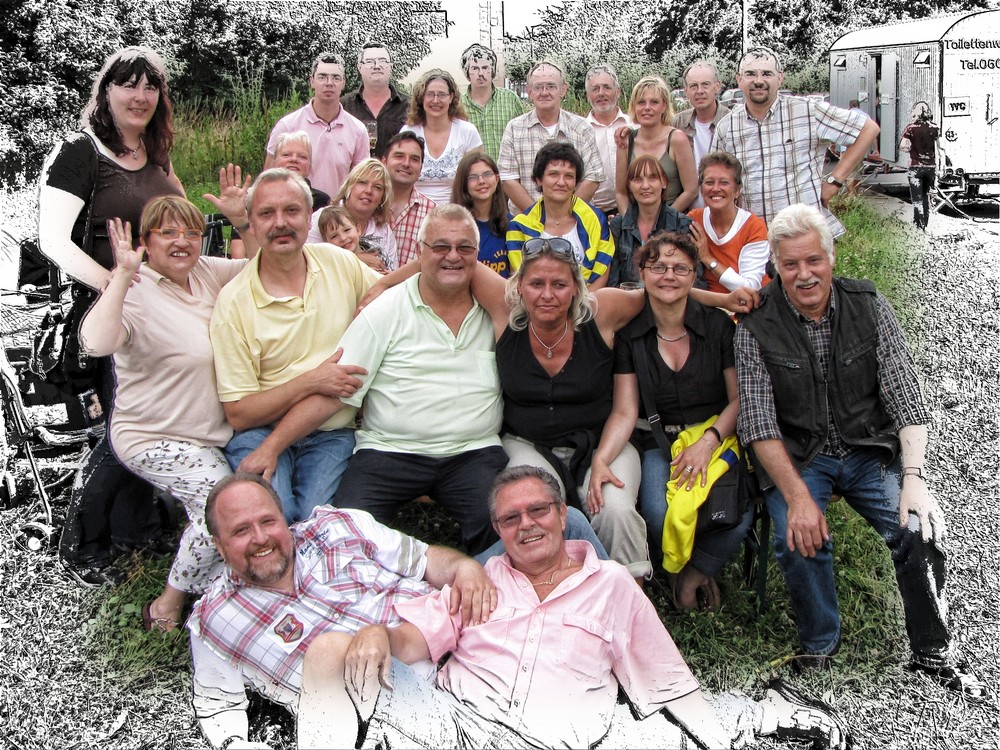 nach 24 Jahre Foto & Bild | erwachsene menschen, gruppen, mehrere menschen Bilder auf fotocommunity