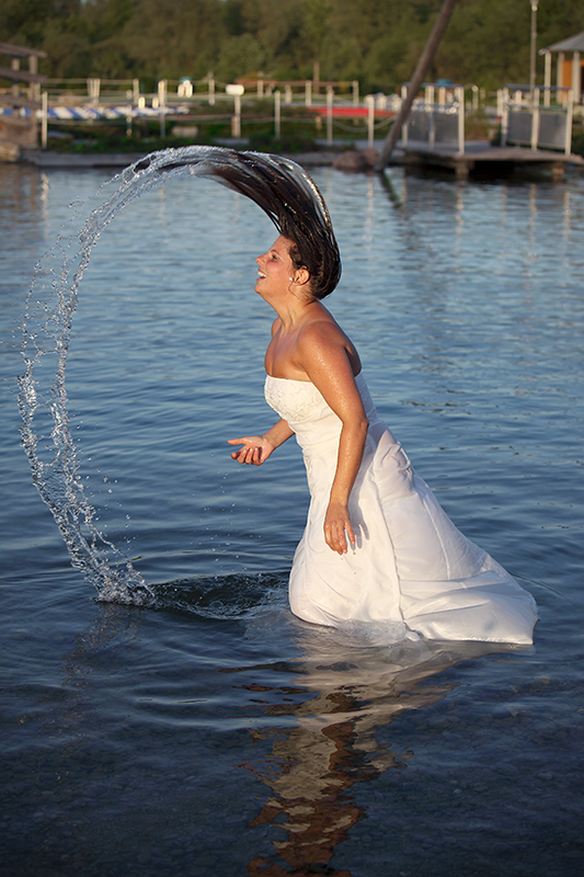 nach der Hochzeit... Foto & Bild | hochzeit, trash the dress, menschen Bilder auf fotocommunity