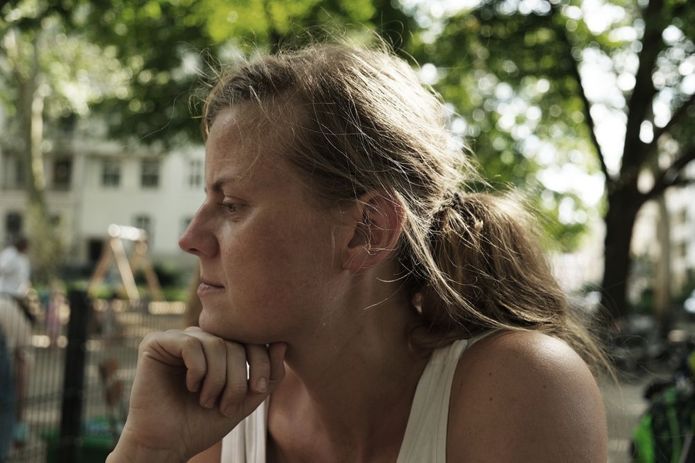 nachdenklich Foto & Bild | erwachsene menschen, portraits erwachsener ...