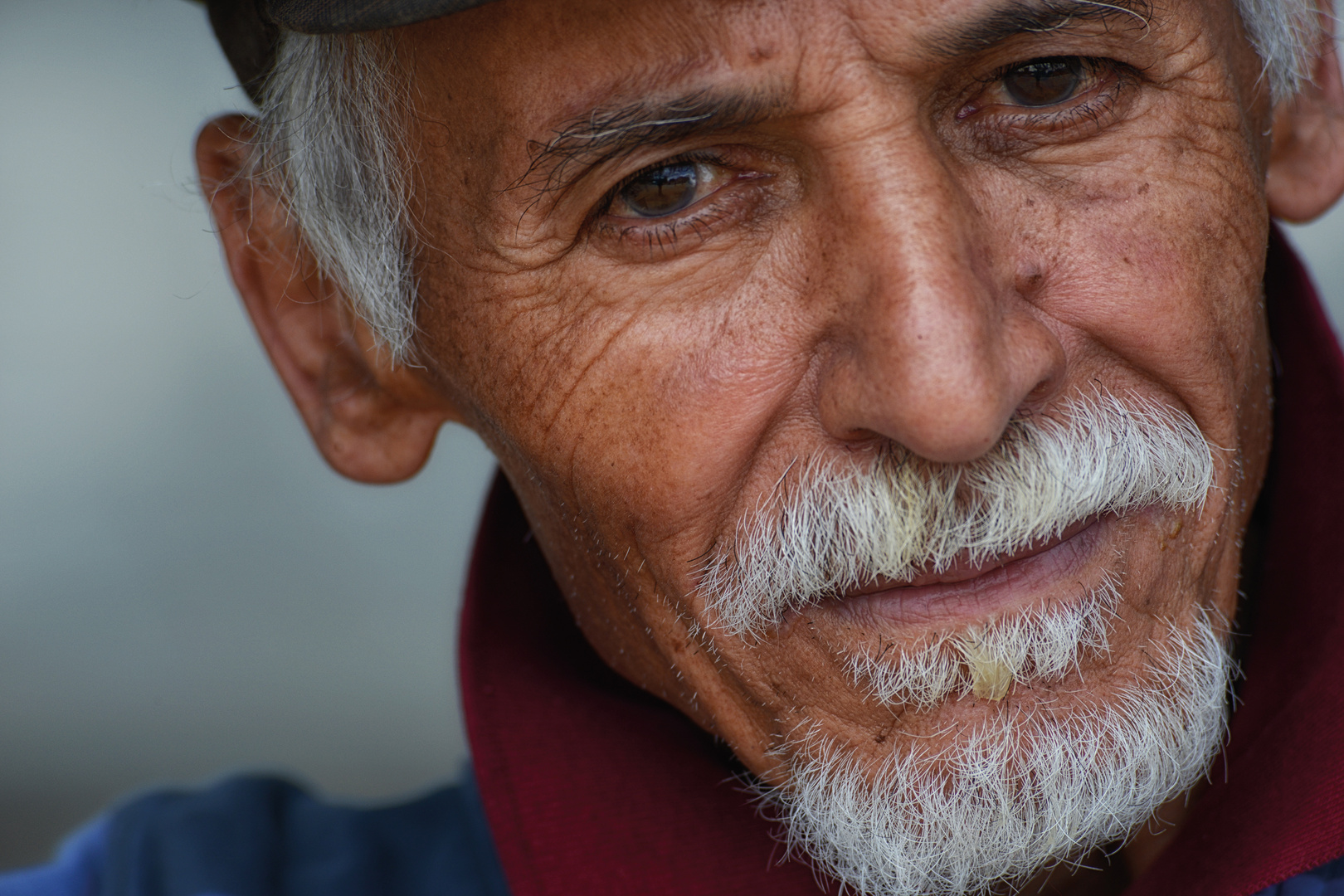 nachdenklich Foto & Bild | portrait, streetfotografie mit menschen ...