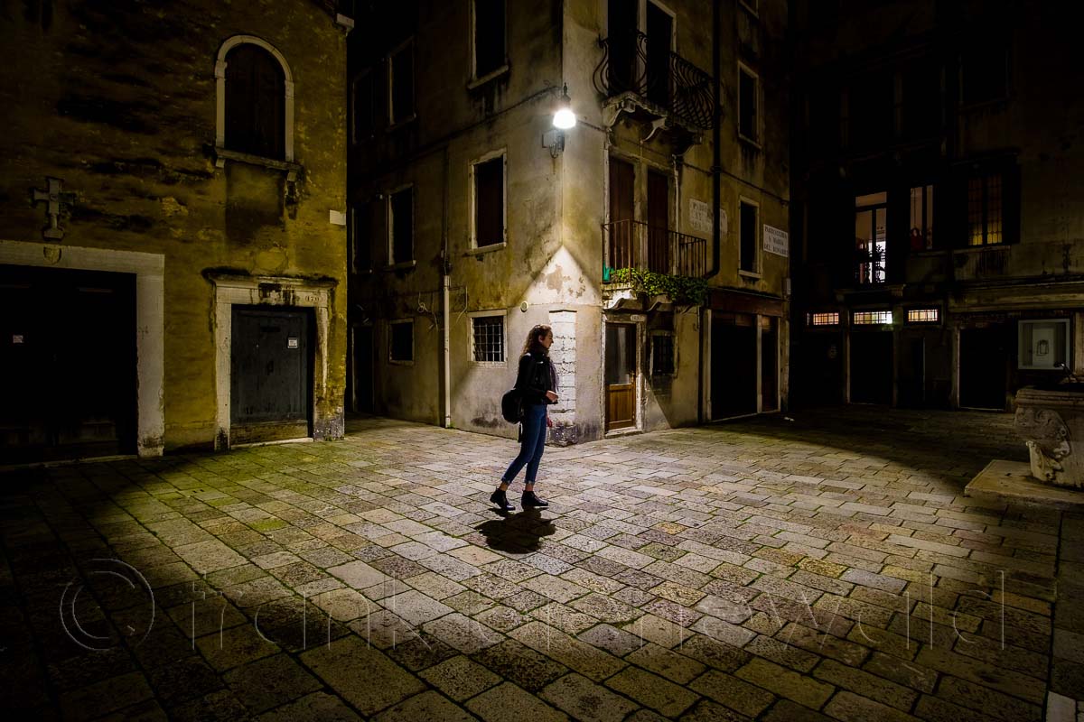 Nachtleben Foto & Bild | architektur, stadtlandschaft ...