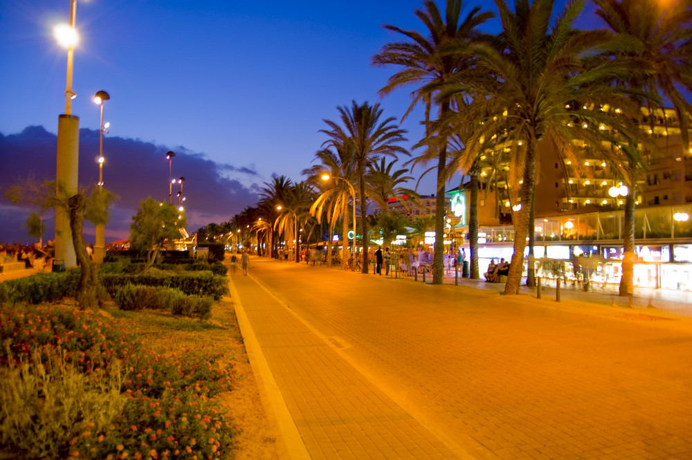 Nachts "auf Ballermann bei Mallorca" :-) Foto & Bild | europe, balearic ...