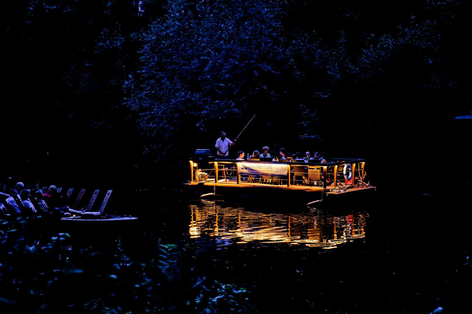 nachts auf dem Neckar Foto & Bild | nacht, nachtaufnahme, fluss Bilder ...