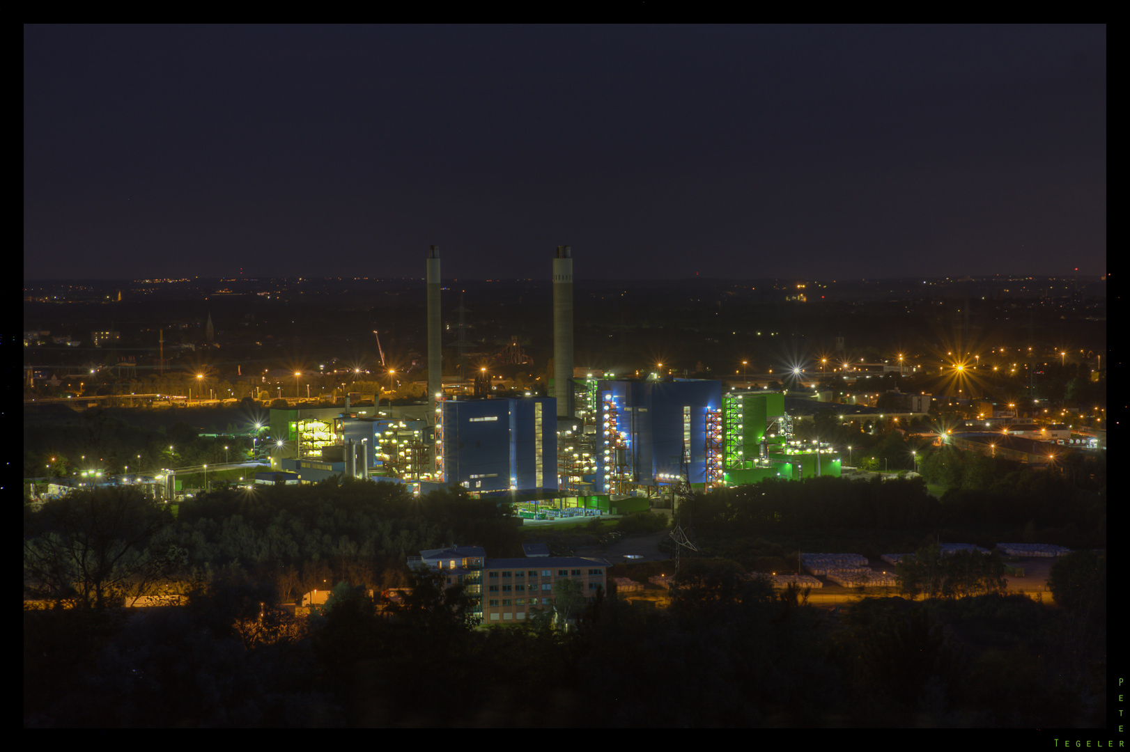 Nachts auf der Halde... Foto & Bild | industrie und technik, industrie ...