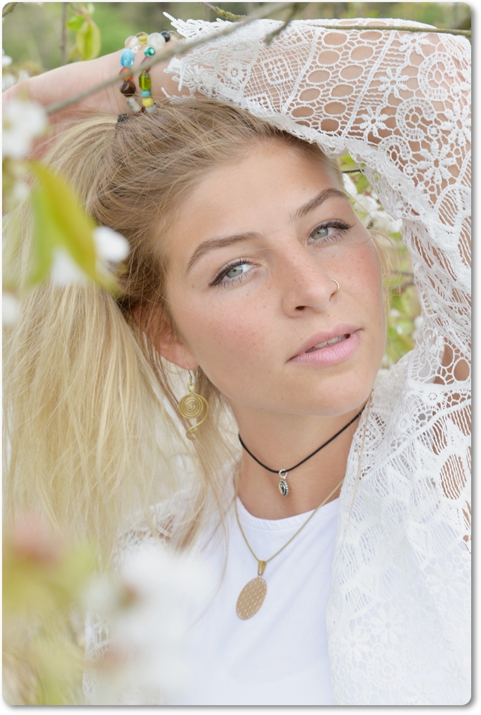 *nadja* Foto & Bild | portrait, portrait frauen, outdoor Bilder auf ...