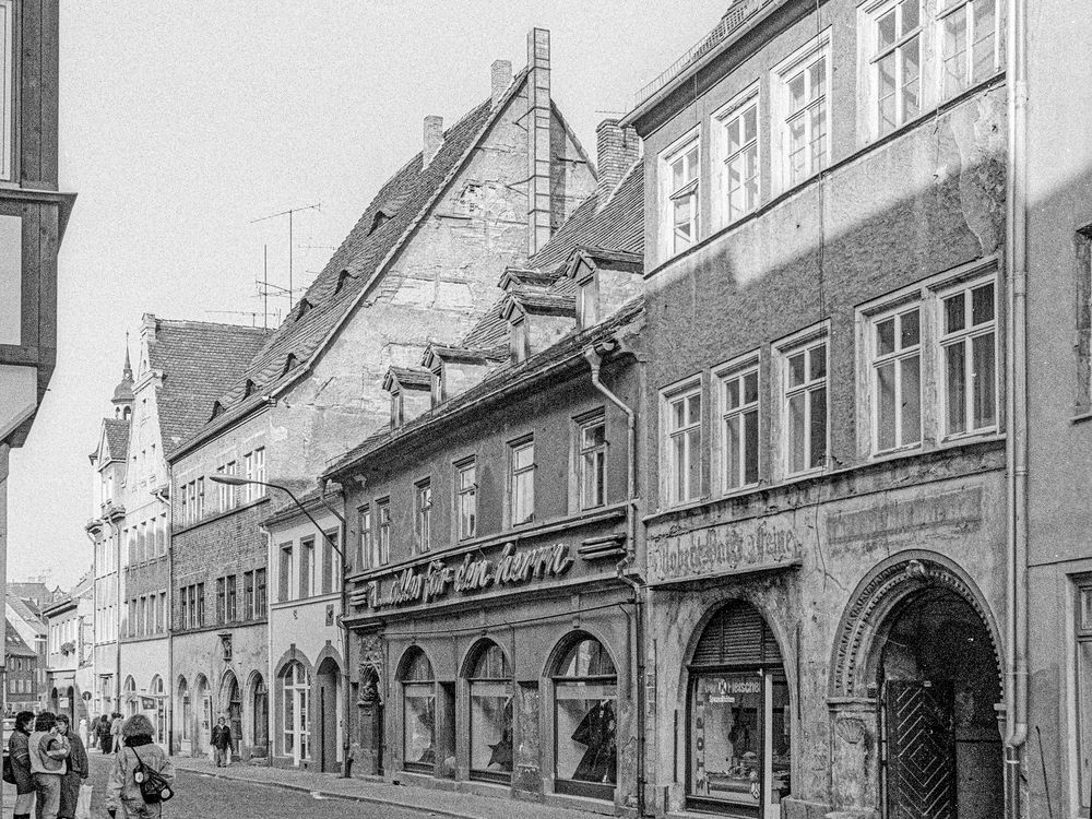 Naumburg a.d.Saale - Strassenbild - vermutlich Johann von Gutenberg Strasse - Fotografie von ...