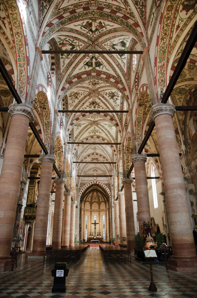 Navata Foto % Immagini| architetture, architetture sacre, soggetti Foto ...