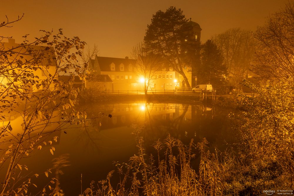 Nebel am Unteren St. Jakobs Wasserturm Foto & Bild | deutschland ...