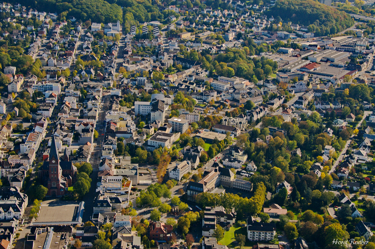 Neheim mit dem Sauerländer Dom Foto & Bild | deutschland, europe ...
