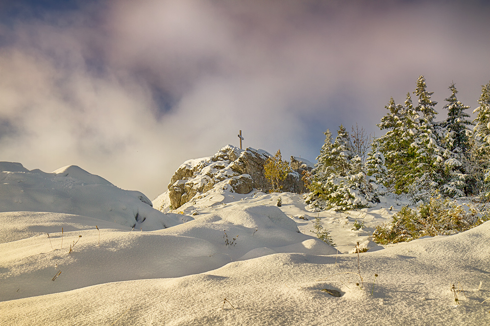 Neige d'automne photo et image | europe, france, franche-comté Images ...