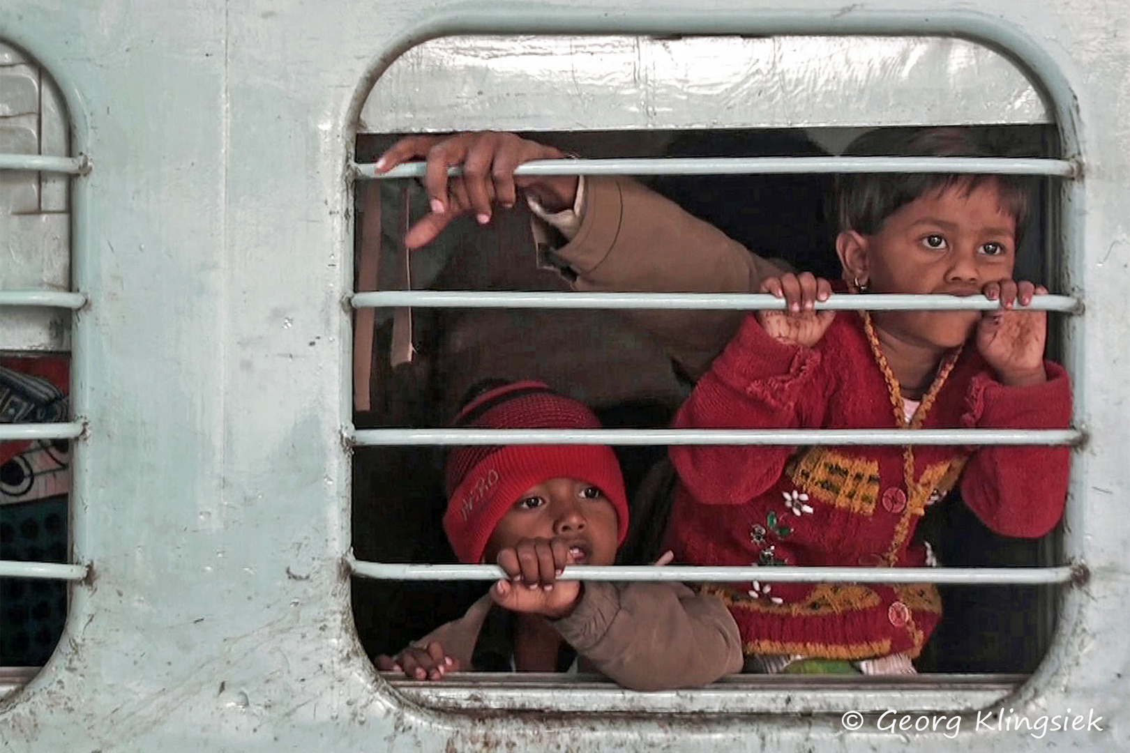 Nein, nichts Schlimmes, sie sitzen in der Eisenbahn Foto & Bild | asia ...