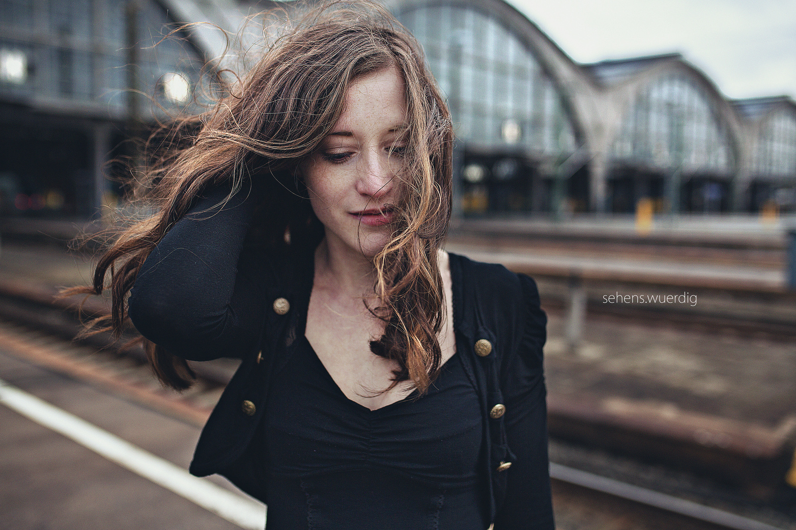 NETTI Foto & Bild | erwachsene menschen, portrait, portrait frauen ...