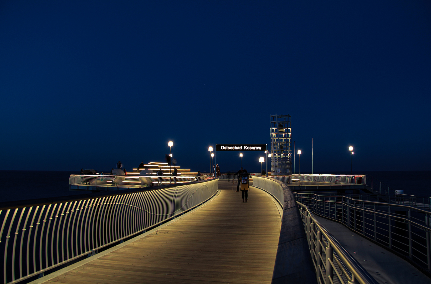 Neue Seebrücke in Koserow Foto & Bild | ostsee, architektur ...