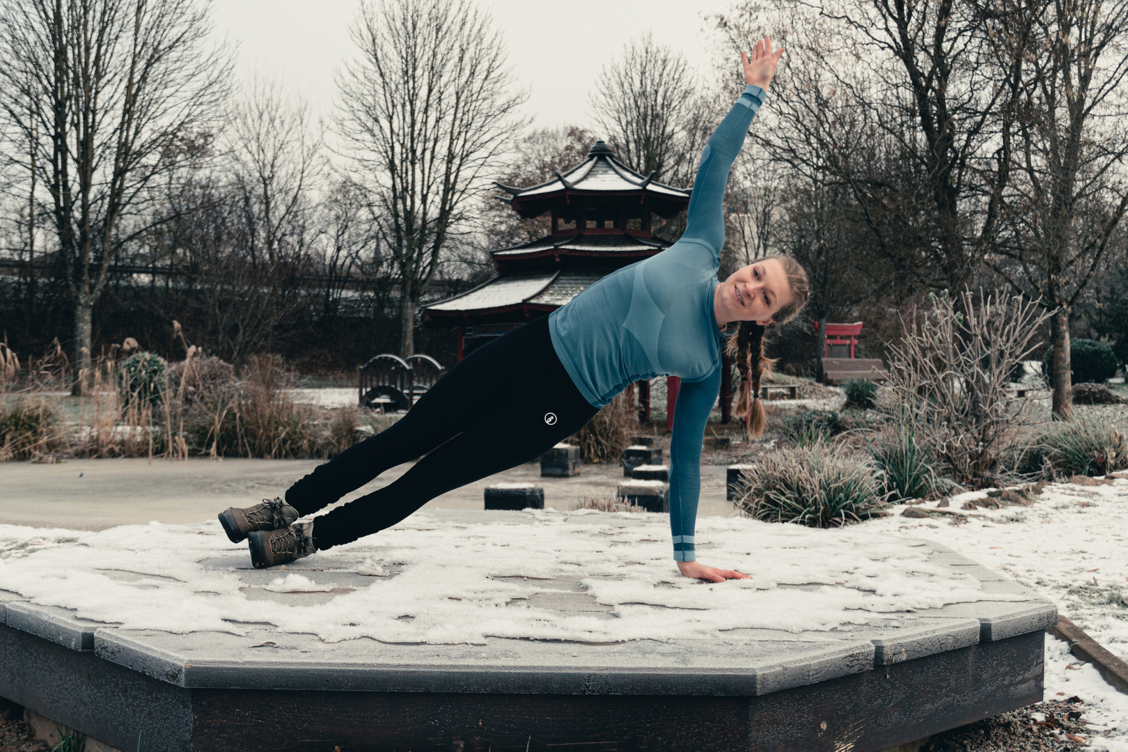Neues von Yoga-Girl Foto & Bild | sport, outdoor, winter Bilder auf fotocommunity