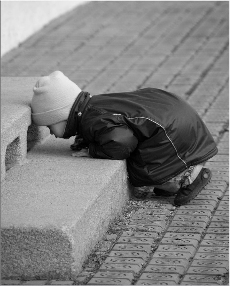 Neugier.. :-) Foto & Bild | kinder, kinder ab 2, b&w Bilder auf ...