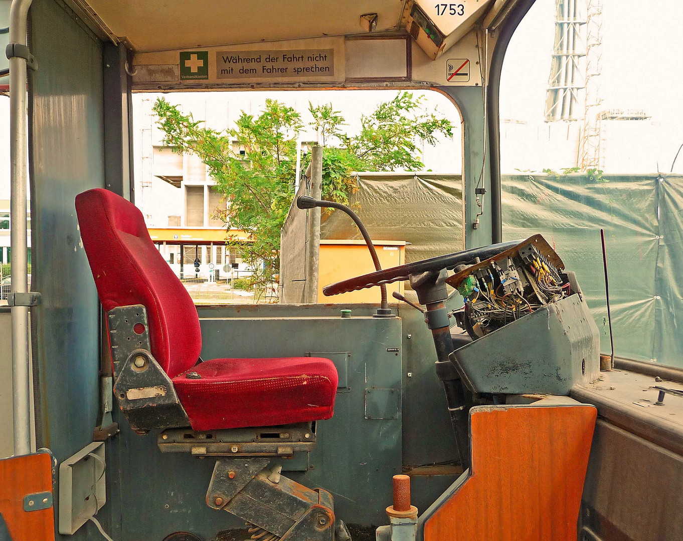 Neulich an der Stajon Kentral von Lutenblag Foto & Bild | bus ...