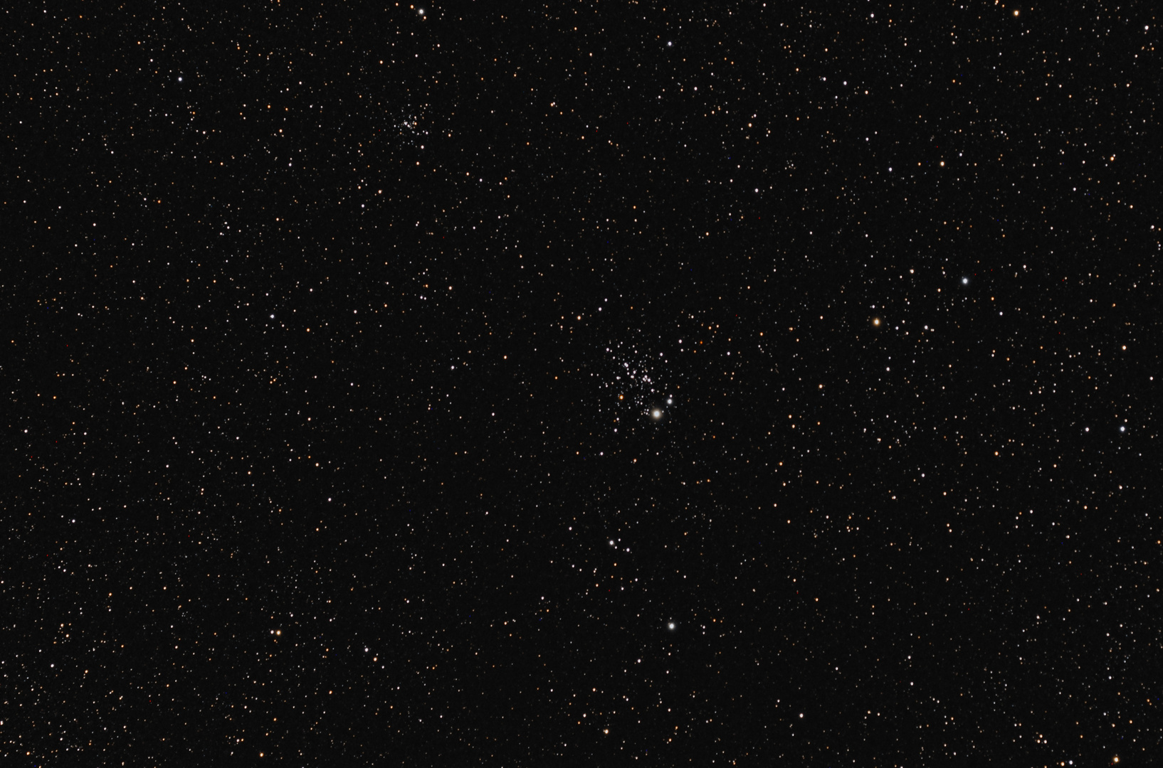 NGC 457 und NGC 436 Foto & Bild | astrofotografie, himmel & universum, astrophotos Bilder auf ...