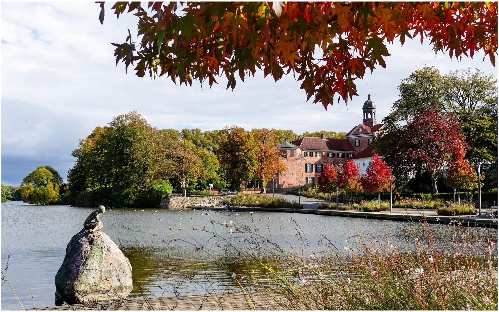 Nicht die “Kleine Meerjungfrau”, sondern “Die Schauende” an der ...