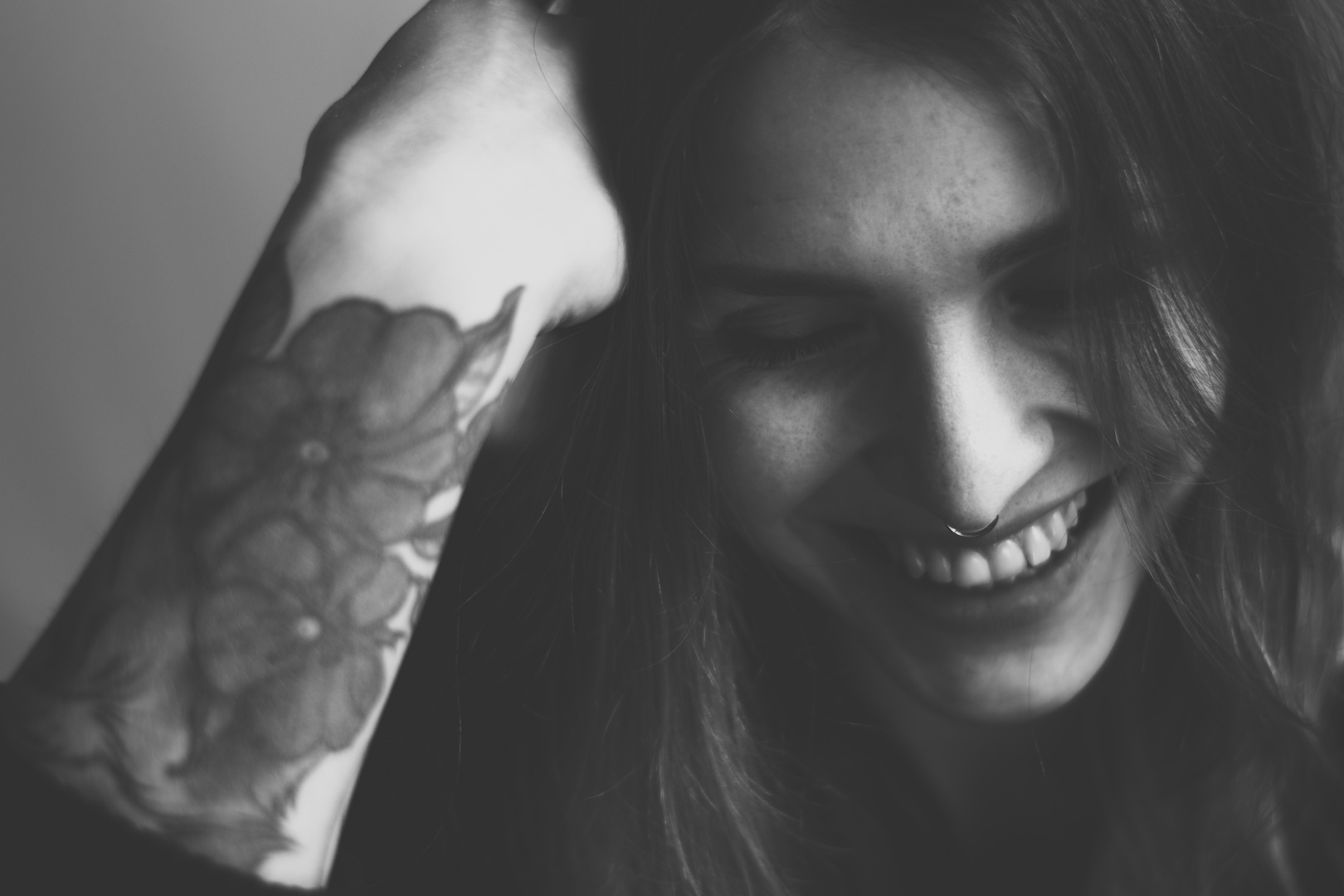 Night Vision #4 // Smile. Foto & Bild | erwachsene menschen, portrait ...