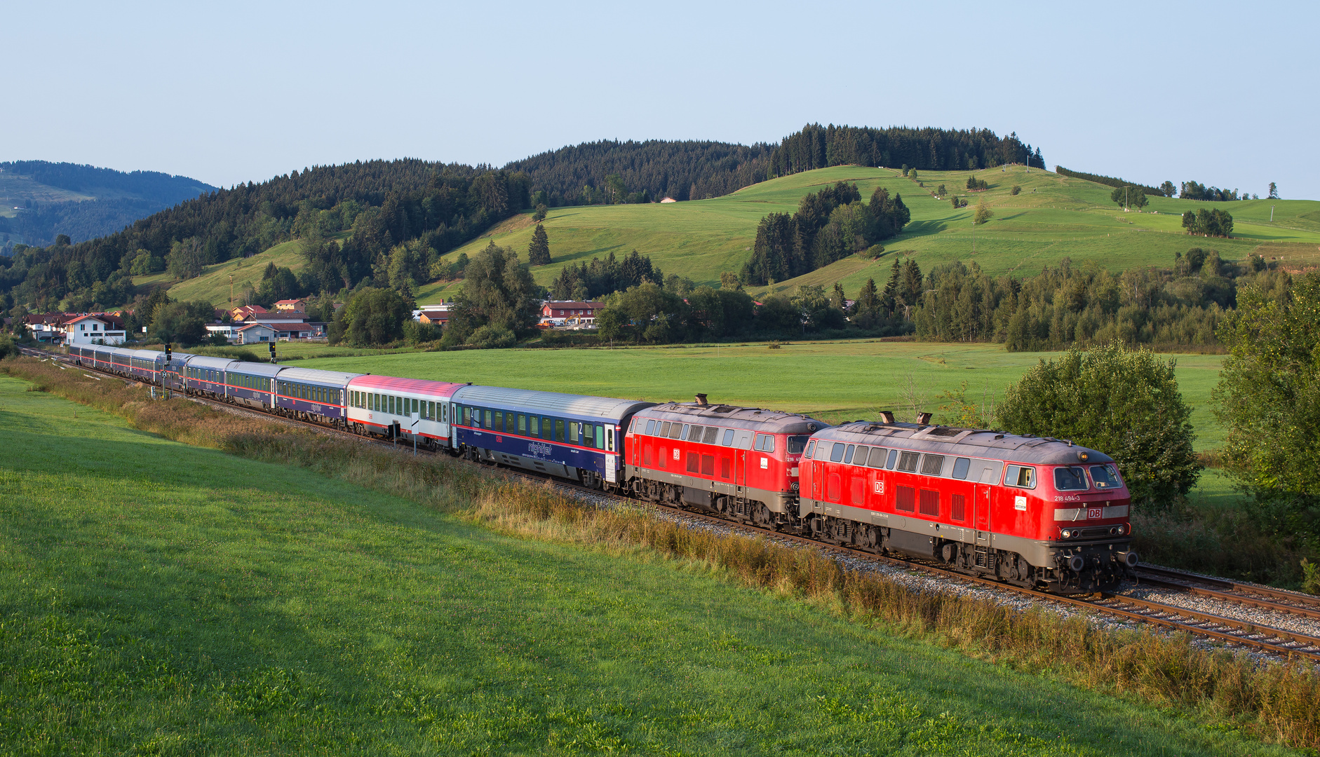 Nightjet im Allgäu Foto & Bild | 218, eisenbahn, 218 494 Bilder auf ...