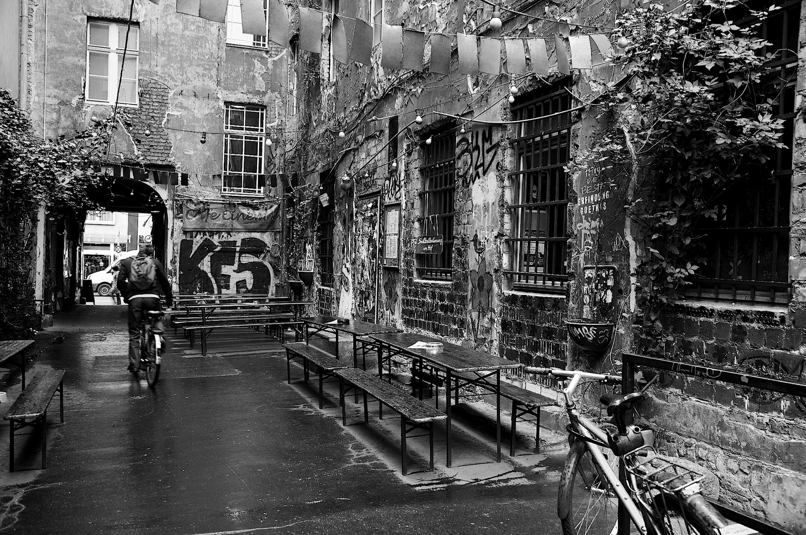 Nischen einer Großstadt Foto & Bild | deutschland, europe, berlin ...