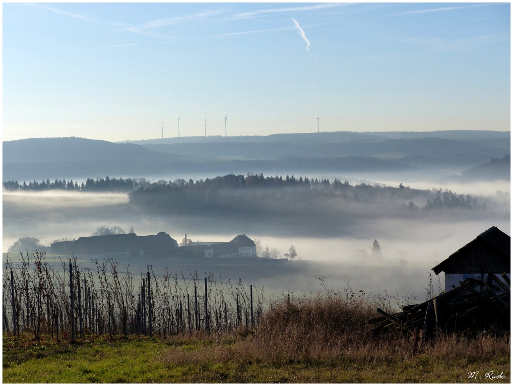 Noch liegen die Nebel Foto & Bild | landschaft, kulturlandschaften ...