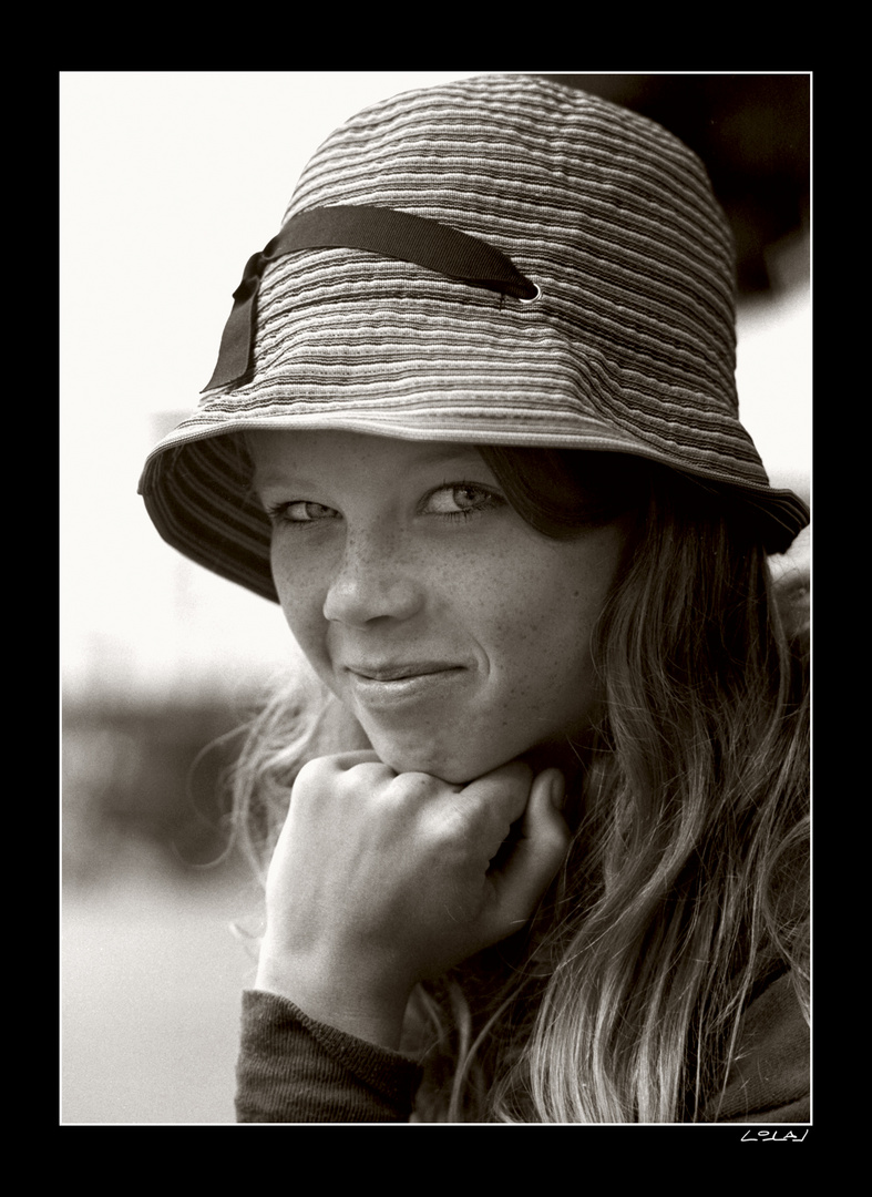 Nochmal Milena Foto & Bild | jugendliche, outdoor, analogisch Bilder auf fotocommunity