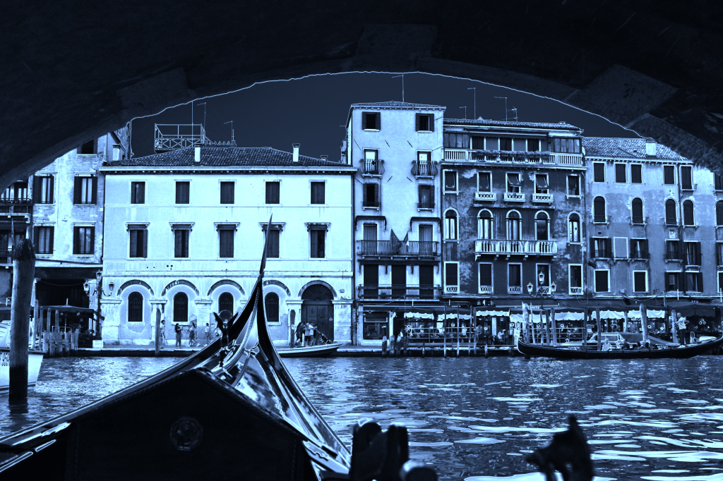 Nosferatu arriving in Venice Foto & Bild | europe, italy, vatican city, s marino, italy Bilder ...